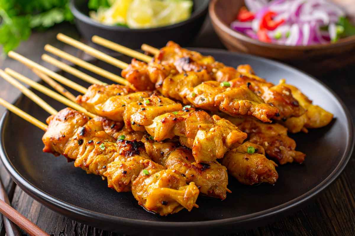 Authentic and Flavorful Chicken Satay with Creamy Peanut Sauce – Urbaki ...