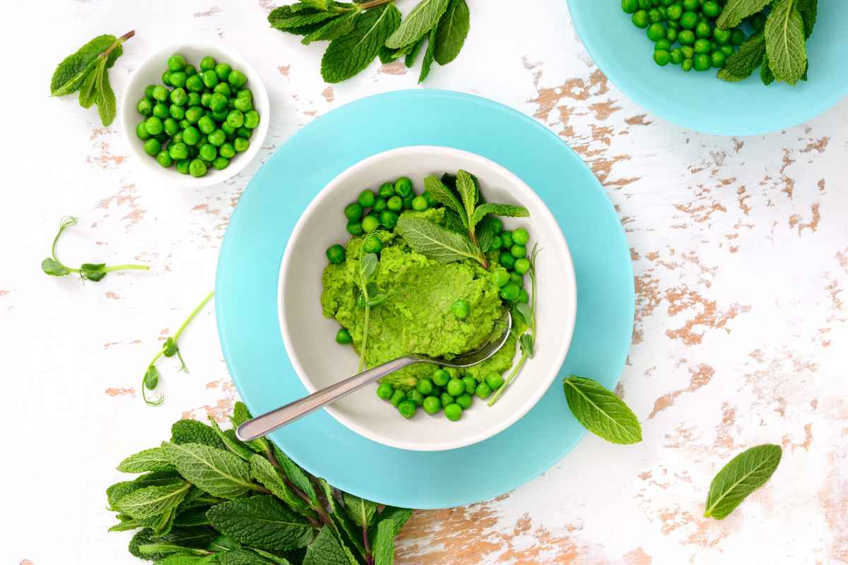 Green Goodness: The Ultimate Pea Pesto Recipe – Urbaki Cooking