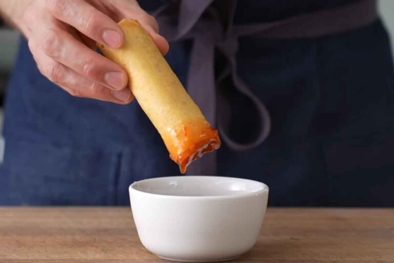 2 Ways to Cook Spring Rolls – Urbaki Cooking