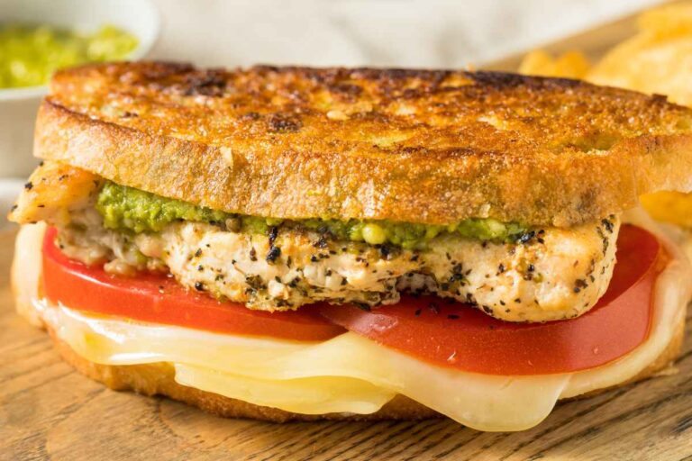 15 Minute Chicken Pesto Sub Sandwich – Urbaki Cooking