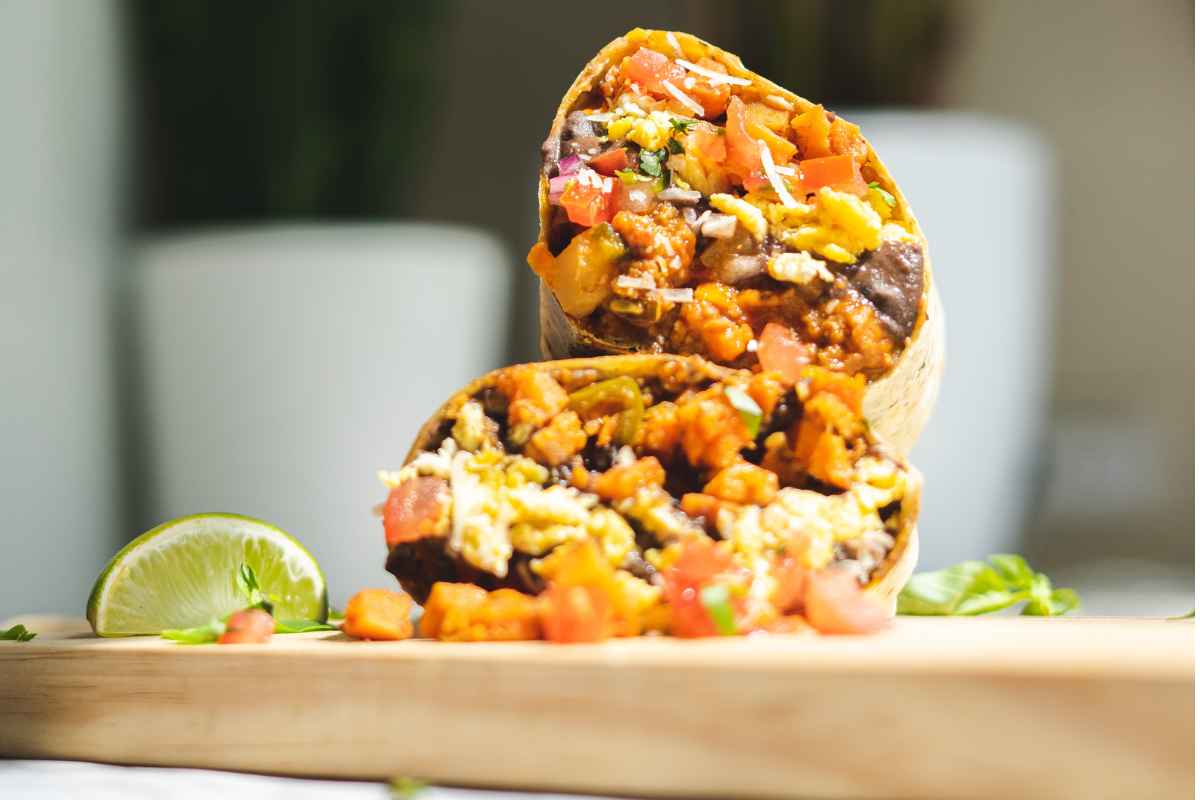 Making The Chipotle Burrito At Home – Urbaki Cooking