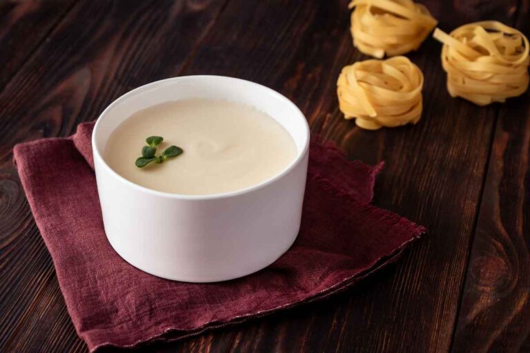 How to Make Bechamel?
