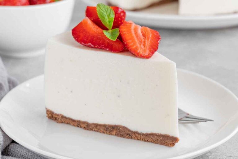 5 Ingredient No-Bake Cheesecake Recipe: Easy and Delicious!