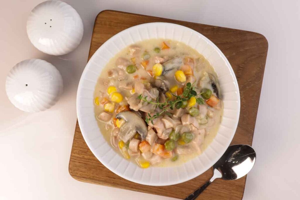 Easy Fall Soup! Creamy Rotel Chicken Soup