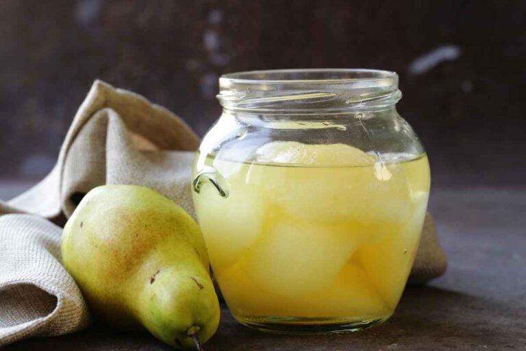 Super Simple Canned Pears in Spiced Syrup Recipe – Urbaki Cooking
