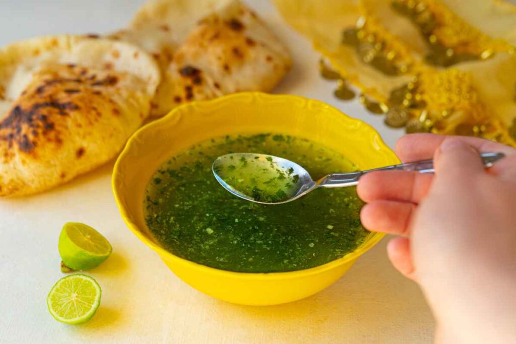 Molokhia – Egyptian Jute Leaf Soup – Urbaki Cooking