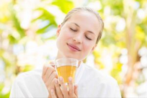 How to Make Ginger Tea from Your Homegrown Plants – Urbaki Cooking