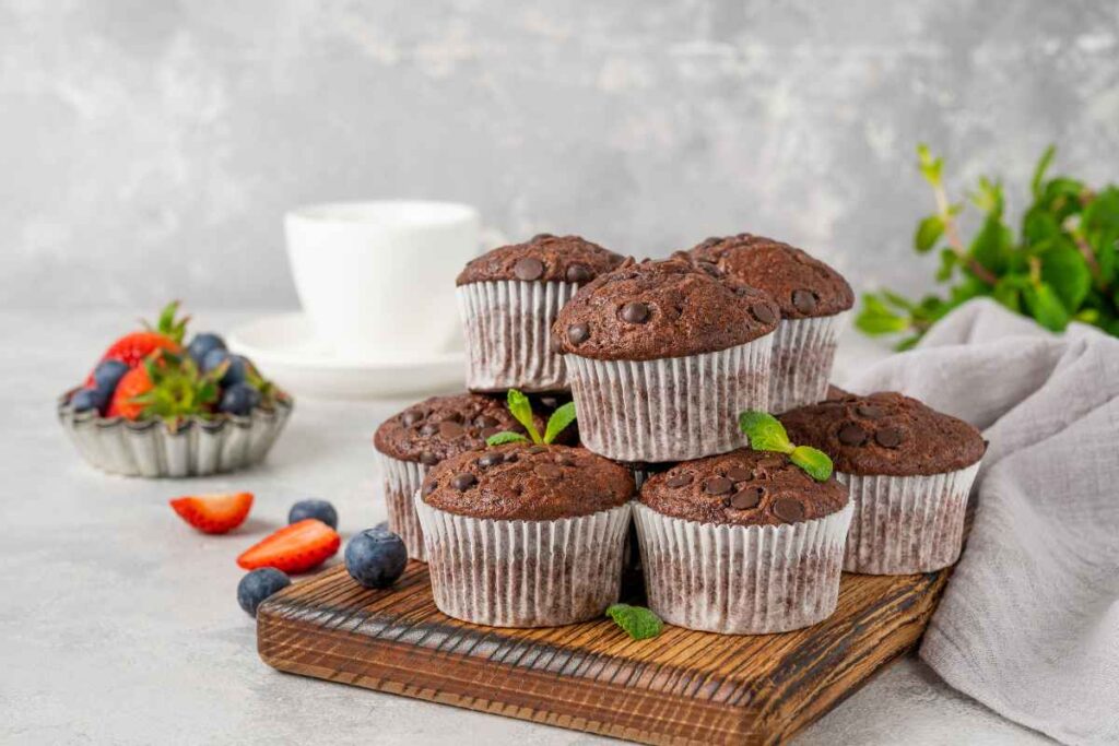 Chocolate Muffins with Fresh Berries and Mint – A Festive Dessert for ...
