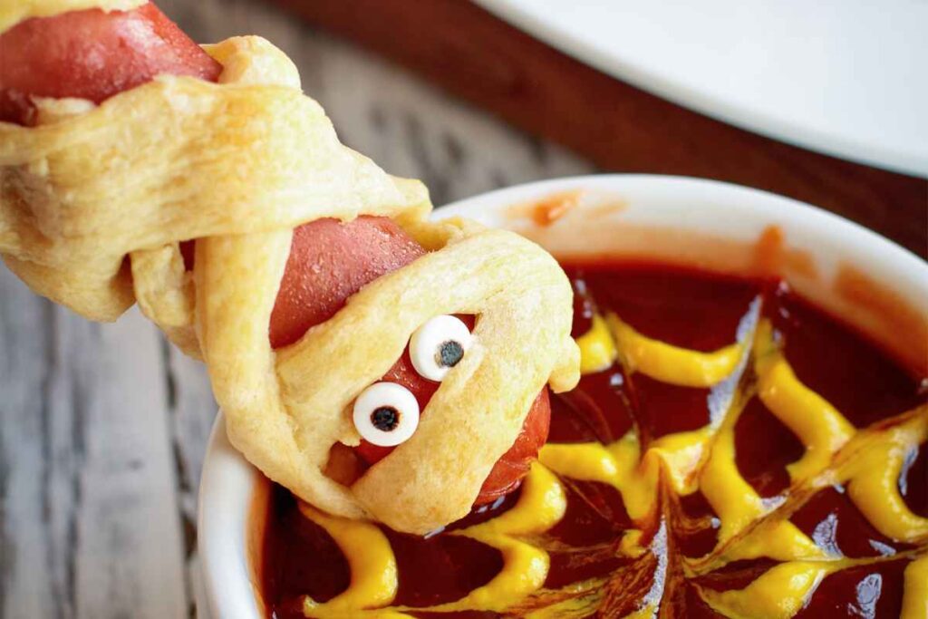 13 Easy and Spooky Halloween Recipes to Try This Year – Urbaki Cooking